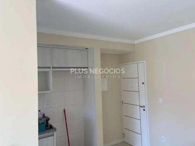 Apartamento com 2 Dormitórios e 1 Vaga à Venda em Sorocaba Próximo ao Carrefour, Shopping, Hospita