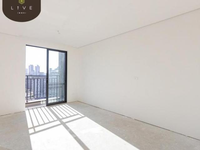 Apartamento com 2 dormitórios e 1 vaga de garagem no Centro de Curitiba permite locativo Short St
