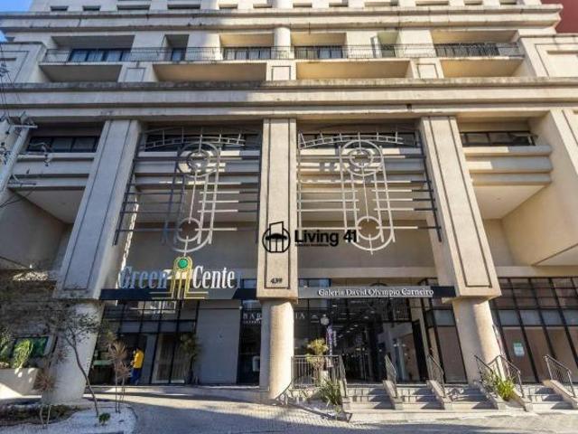 Apartamento com 2 dormitórios e 1 vaga de garagem à venda, 49 m² por R$ 580.000 Centro Curitiba/