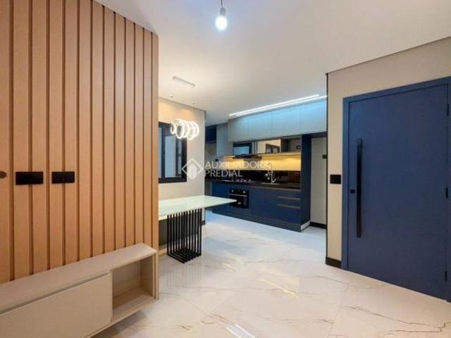 APARTAMENTO COM 2 DORMITÓRIOS E 1 VAGA NA VILA HUMAITÁ EM SANTO ANDRÉ