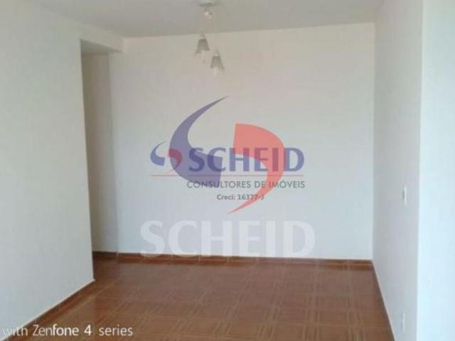 Apartamento com 2 dormitórios e 1 vaga na Vila Santa Cataria