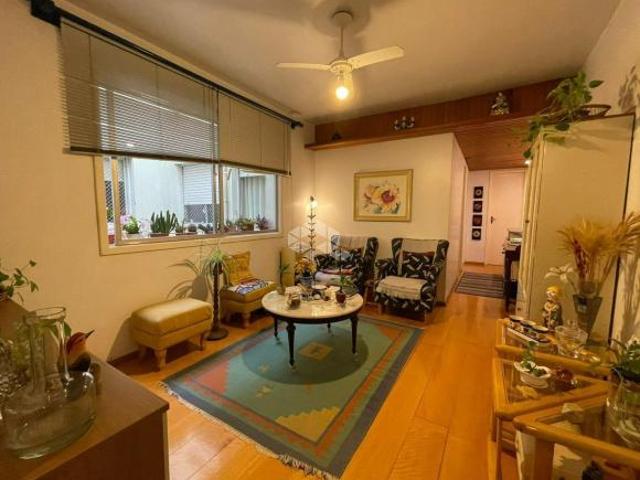 Apartamento com 2 dormitórios e 2 banheiros bairro Medianeira Próximo do Olímpico