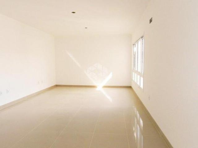 Apartamento com 2 dormitórios e 2 vagas, condomínio baixo, Jardim Botânico!