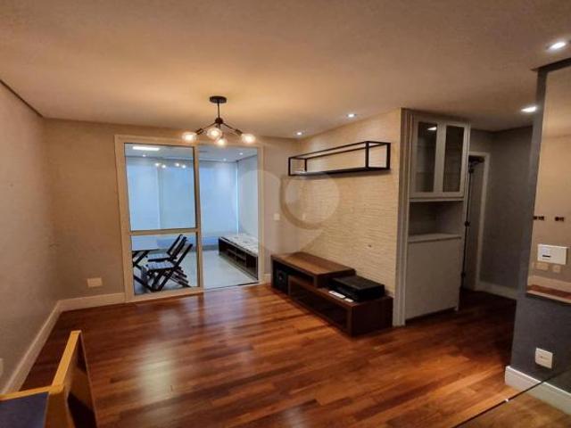 Apartamento com 2 dormitórios e 2 vagas à venda, 74m² Santana