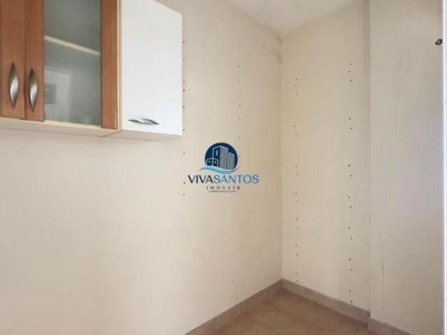 Apartamento com 2 dormitórios com dependencia, elev. e vaga demarcada no Embaré