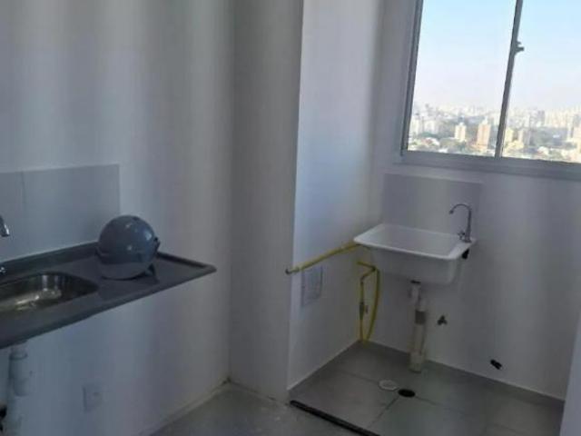 Apartamento com 2 dormitórios em Vila Gomes