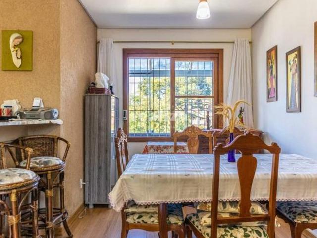 APARTAMENTO COM 2 DORMITÓRIOS EM CANELA