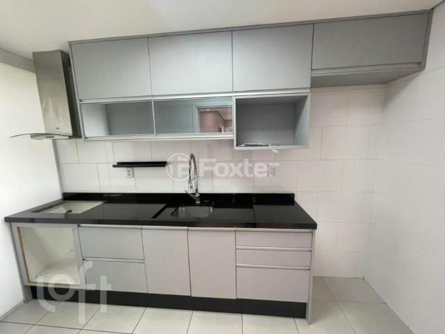 Apartamento com 2 dormitórios em Canoas