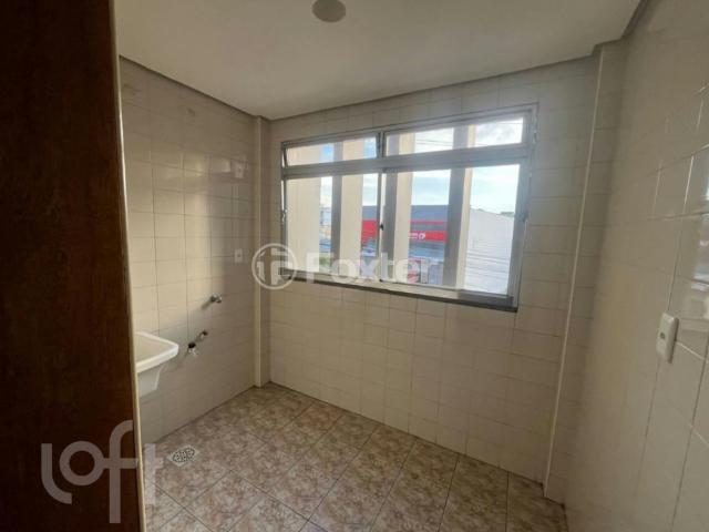Apartamento com 2 dormitórios em Canoas