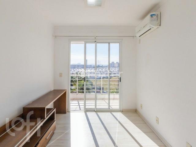 Apartamento com 2 dormitórios em Canoas