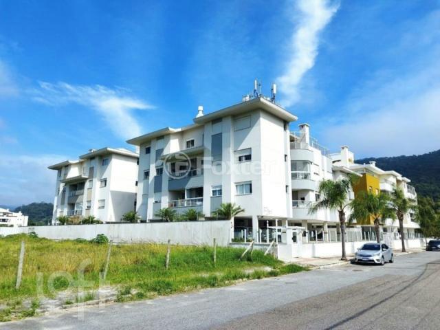 Apartamento com 2 dormitórios em Florianópolis