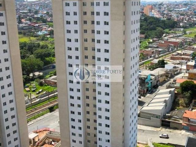 Apartamento com 2 dormitórios em Guaianazes