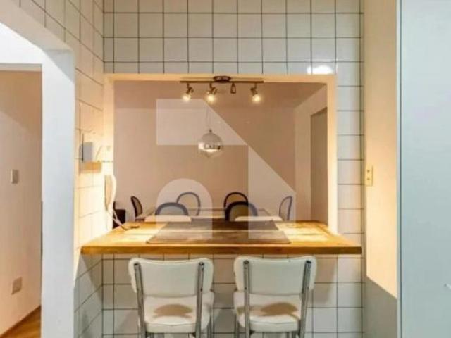 Apartamento com 2 dormitórios em Higienópolis