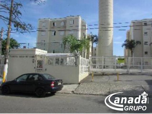 Apartamento com 2 dormitórios em Osasco