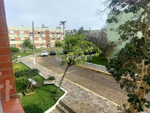 Apartamento com 2 dormitórios em Porto Alegre