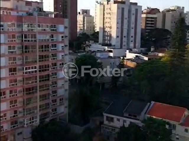 Apartamento com 2 dormitórios em Porto Alegre