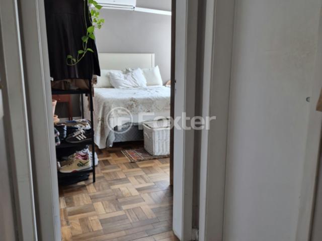 Apartamento com 2 dormitórios em Porto Alegre