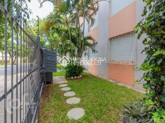Apartamento com 2 dormitórios em Porto Alegre