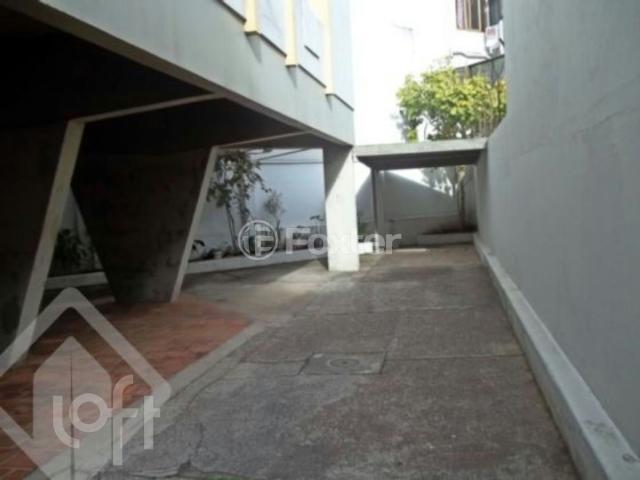 Apartamento com 2 dormitórios em Porto Alegre