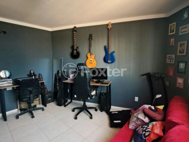 Apartamento com 2 dormitórios em Porto Alegre