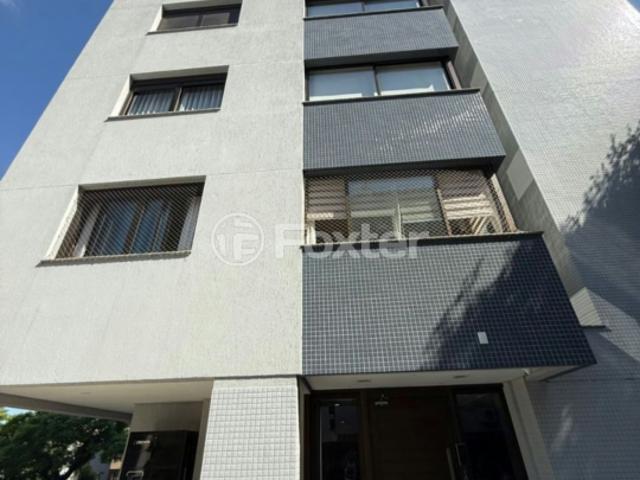 Apartamento com 2 dormitórios em Porto Alegre