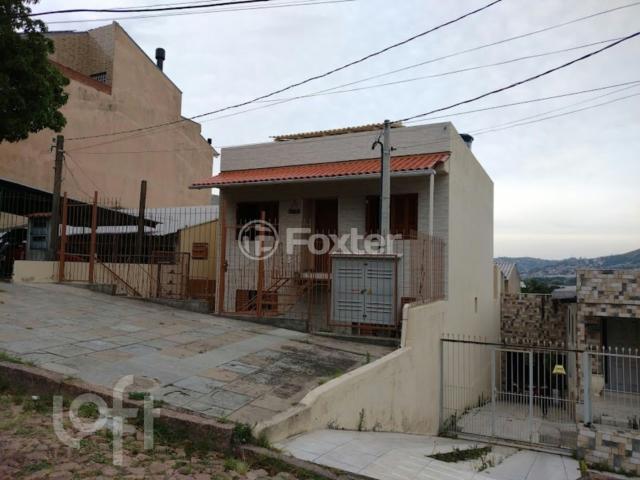 Apartamento com 2 dormitórios em Porto Alegre