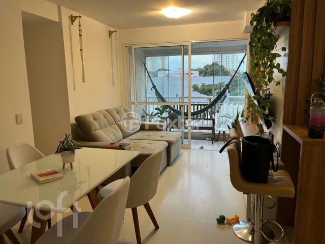 Apartamento com 2 dormitórios em Porto Alegre