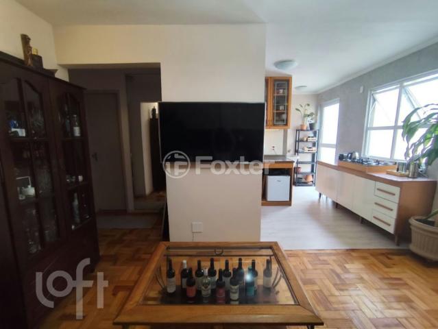 Apartamento com 2 dormitórios em Porto Alegre