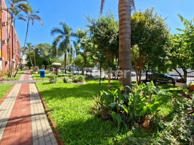 Apartamento com 2 dormitórios em Porto Alegre