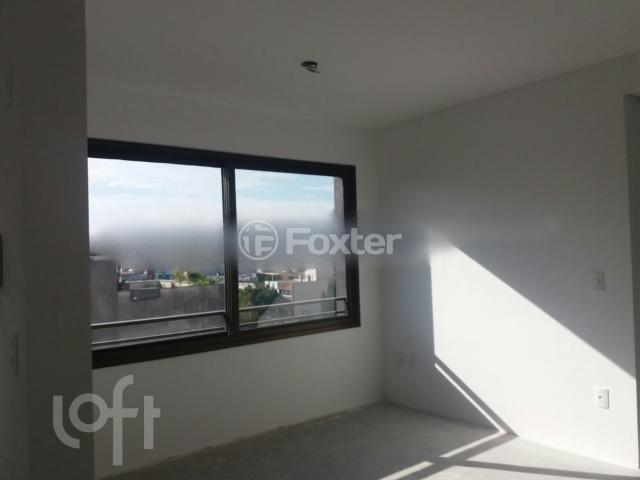 Apartamento com 2 dormitórios em Porto Alegre