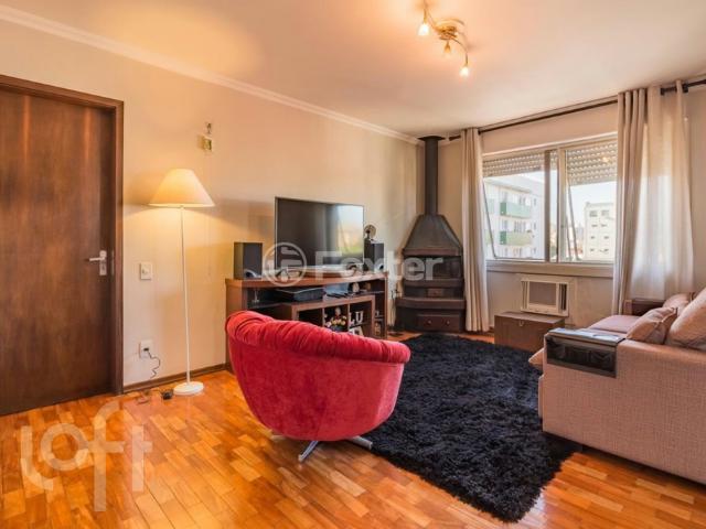 Apartamento com 2 dormitórios em Porto Alegre