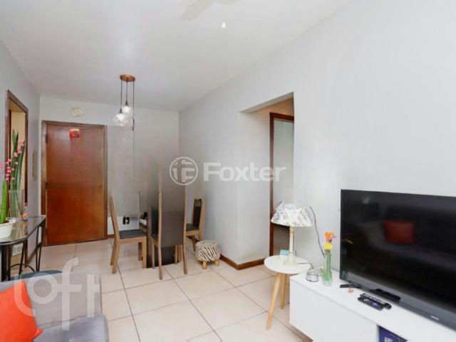Apartamento com 2 dormitórios em Porto Alegre