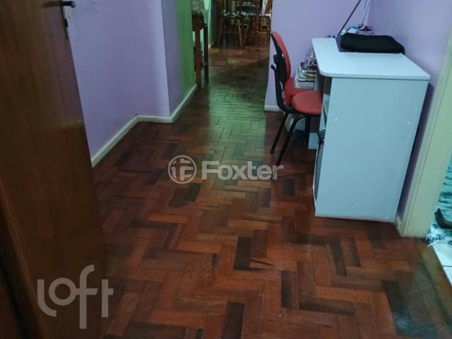 Apartamento com 2 dormitórios em Porto Alegre