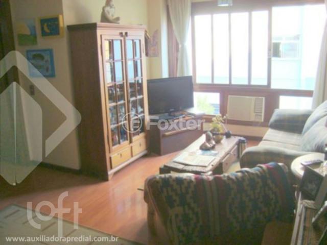 Apartamento com 2 dormitórios em Porto Alegre