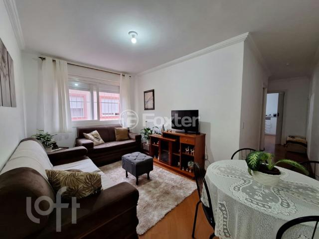 Apartamento com 2 dormitórios em Porto Alegre