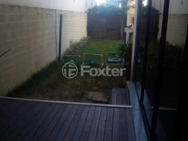 Apartamento com 2 dormitórios em Porto Alegre