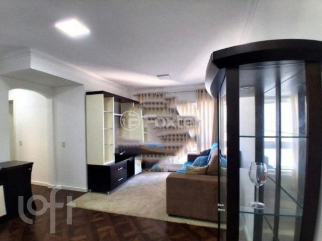 Apartamento com 2 dormitórios em Porto Alegre