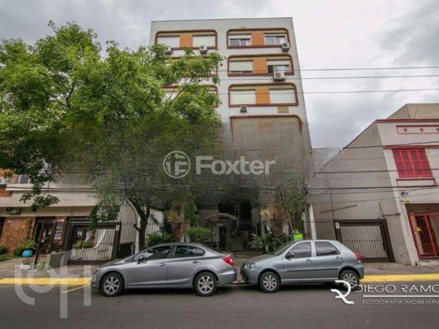 Apartamento com 2 dormitórios em Porto Alegre