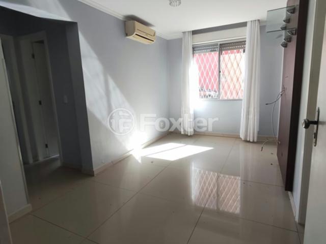 Apartamento com 2 dormitórios em Porto Alegre