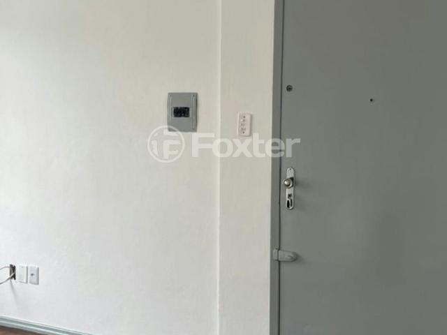 Apartamento com 2 dormitórios em Porto Alegre