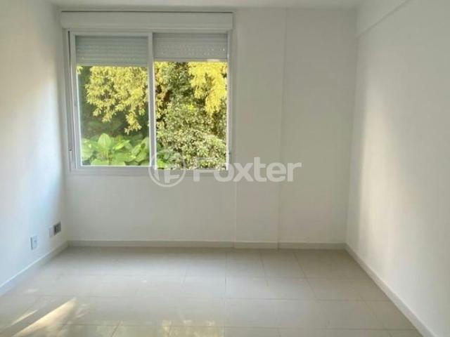 Apartamento com 2 dormitórios em Porto Alegre