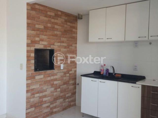 Apartamento com 2 dormitórios em Porto Alegre