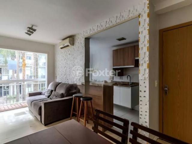 Apartamento com 2 dormitórios em Porto Alegre