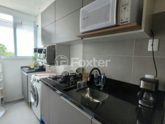 Apartamento com 2 dormitórios em Porto Alegre