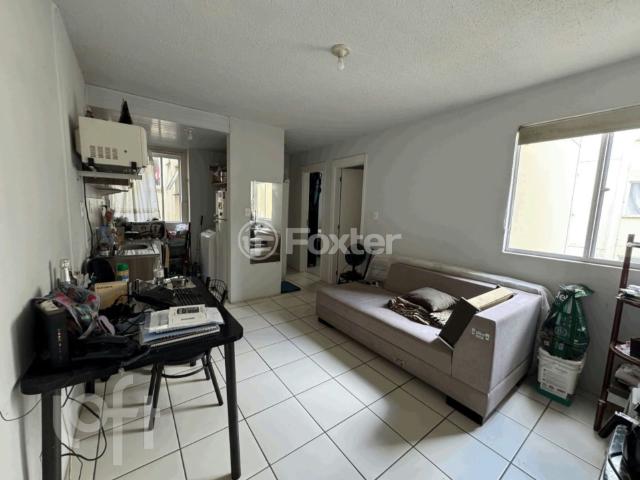 Apartamento com 2 dormitórios em Porto Alegre