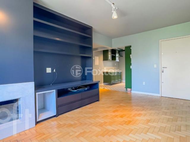 Apartamento com 2 dormitórios em Porto Alegre