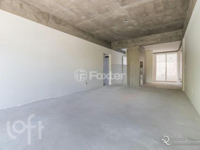 Apartamento com 2 dormitórios em Porto Alegre