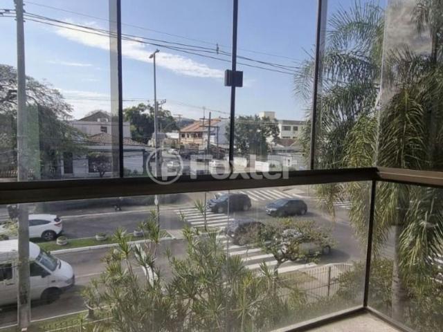 Apartamento com 2 dormitórios em Porto Alegre