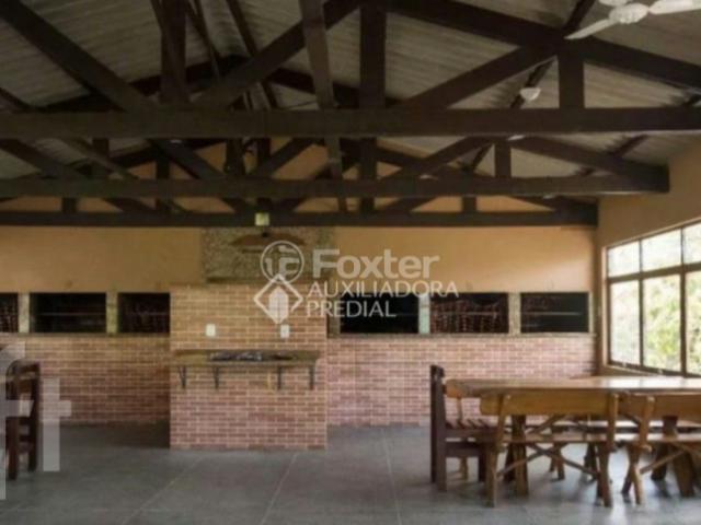 Apartamento com 2 dormitórios em Porto Alegre