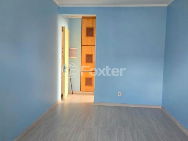 Apartamento com 2 dormitórios em Porto Alegre